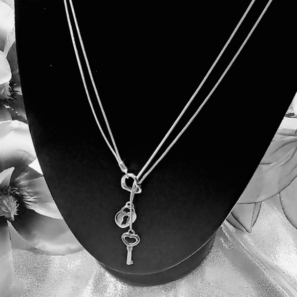 Ginstonelate | Jewelry | Sterling Heart Lock Key Pullthrough Necklace ...